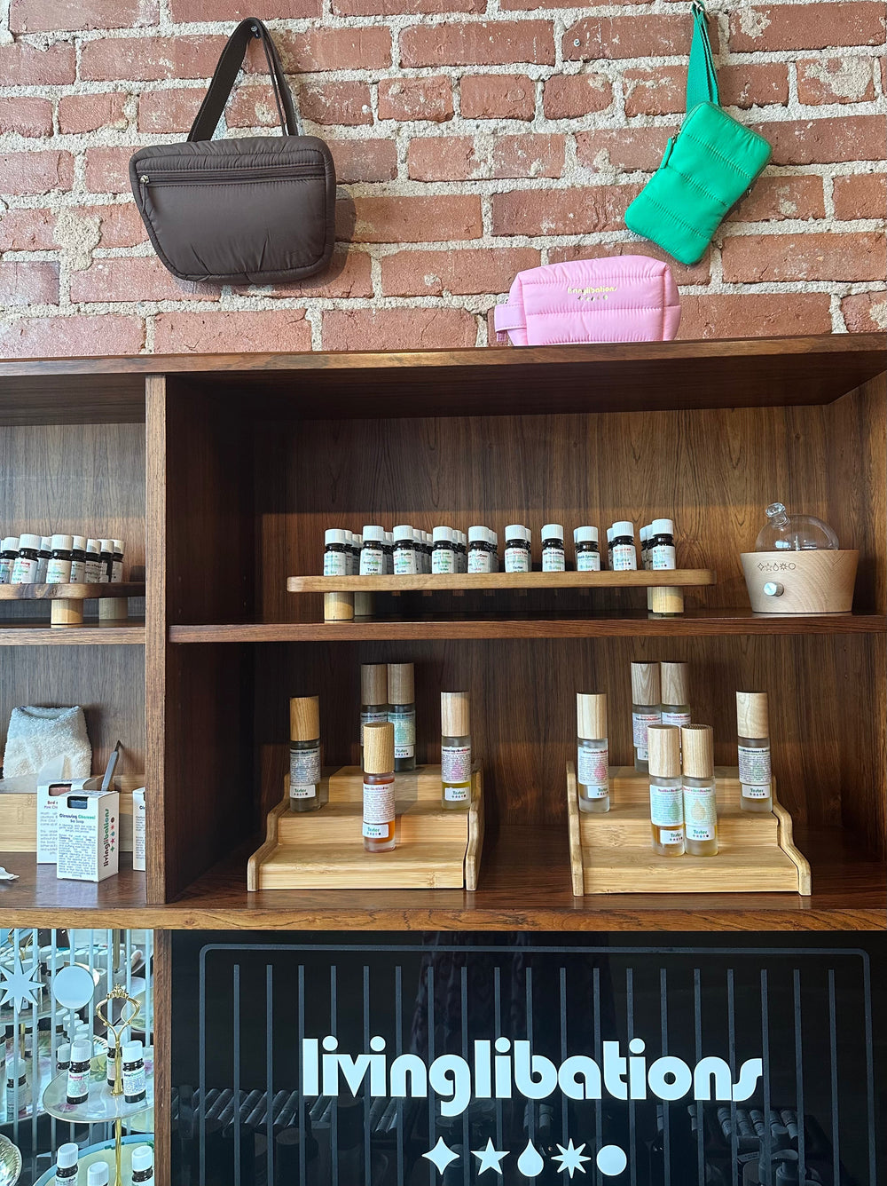 Inside The Living Libations Boutique in Venice Beach, Los Angeles – Raw ...